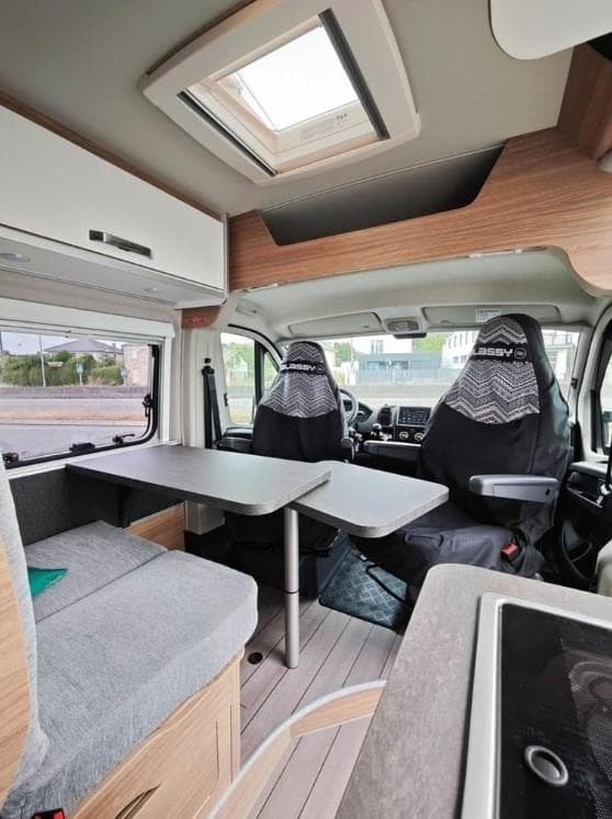 WEINSBERG CARABUS 600 MQ - FINANCIACION [RESERVADA] - Venta de Campers ...